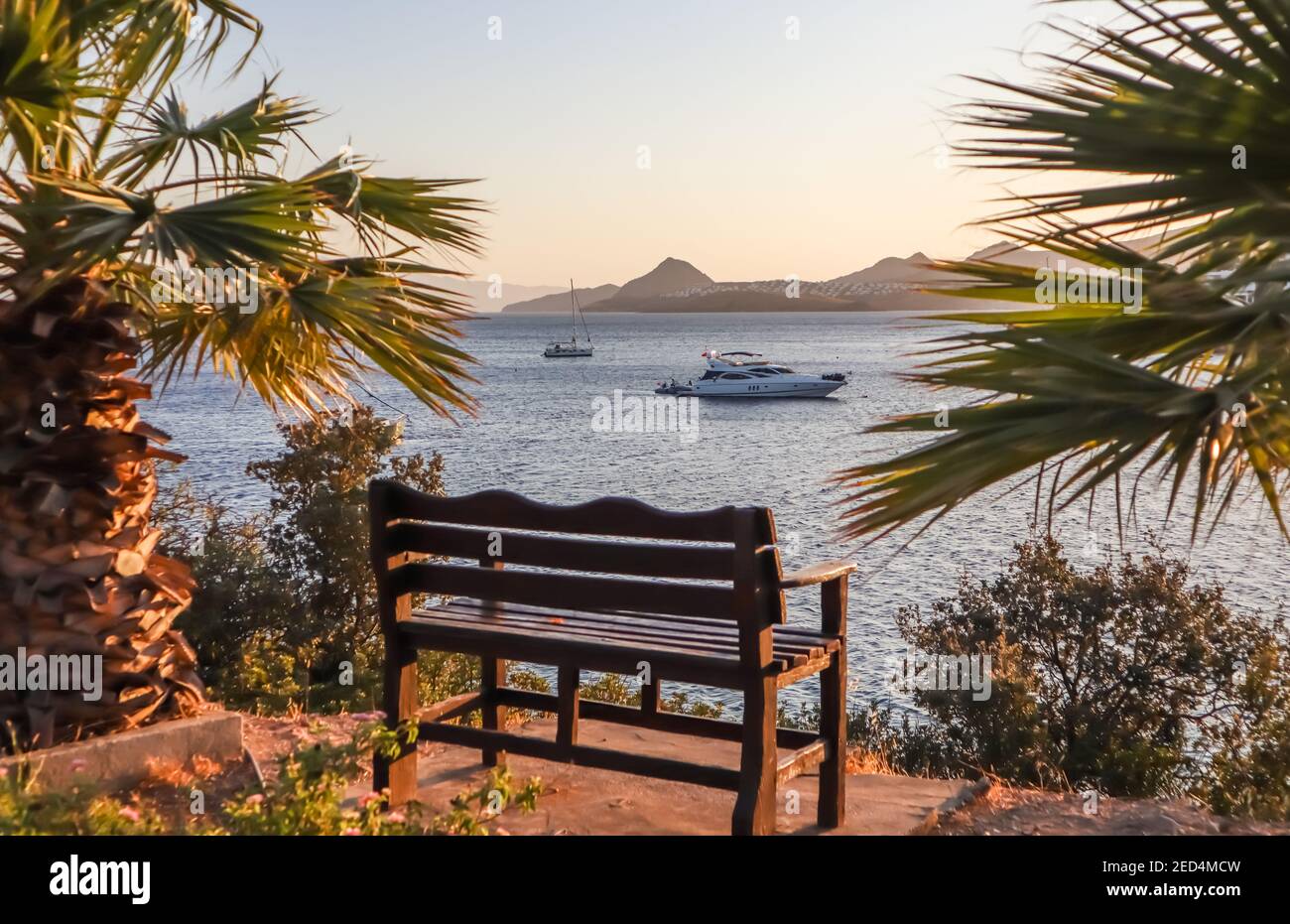 A beautiful place to relax with a wonderful view of the sea at sunset ...