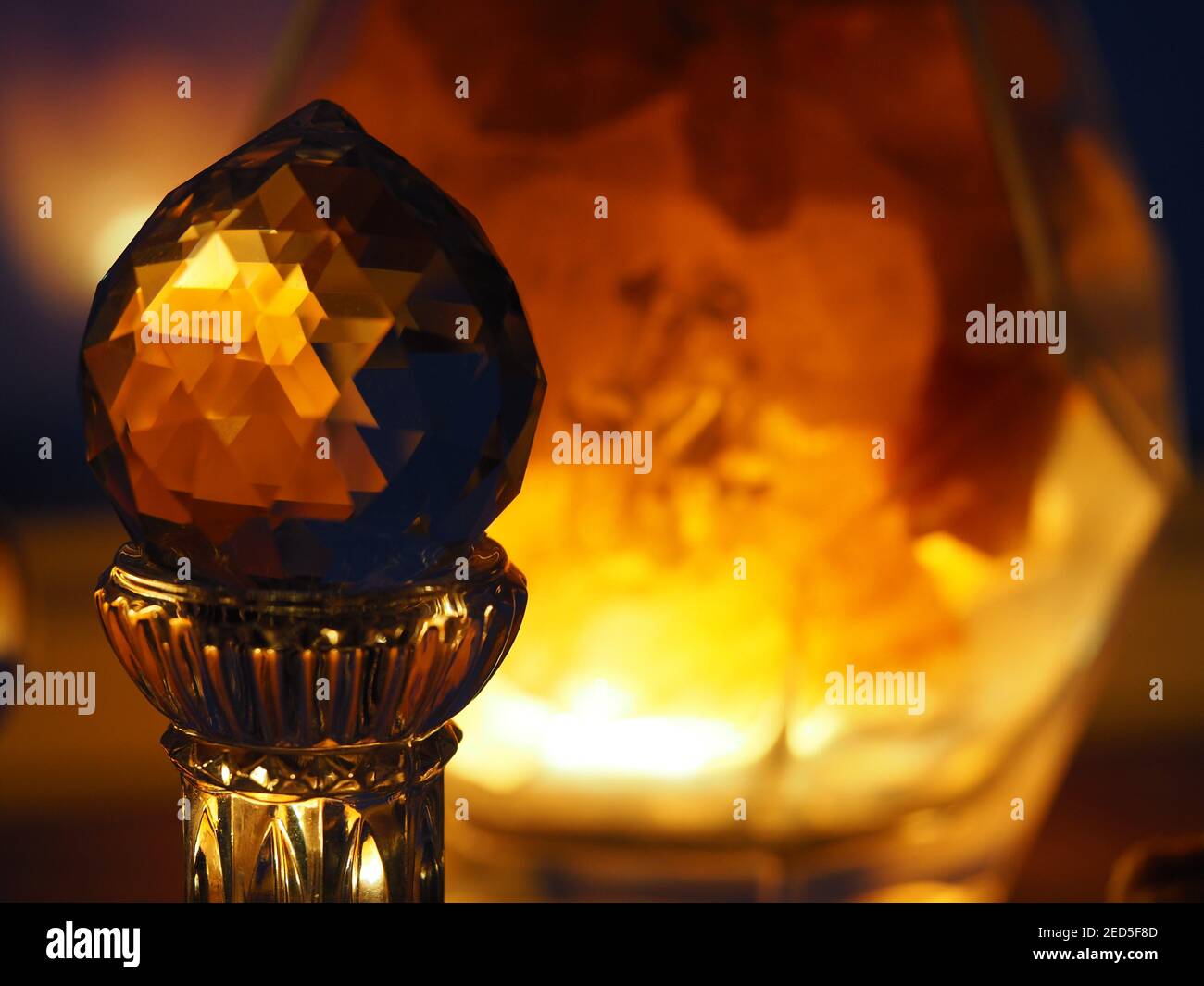 Facet hi-res stock photography and images - Alamy