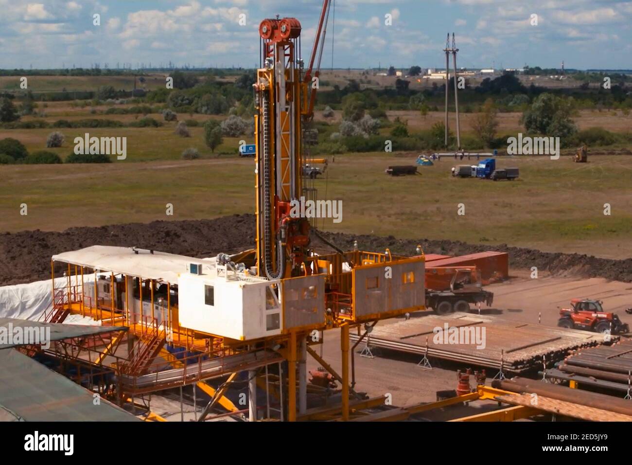 Sidewinder Drilling Logo