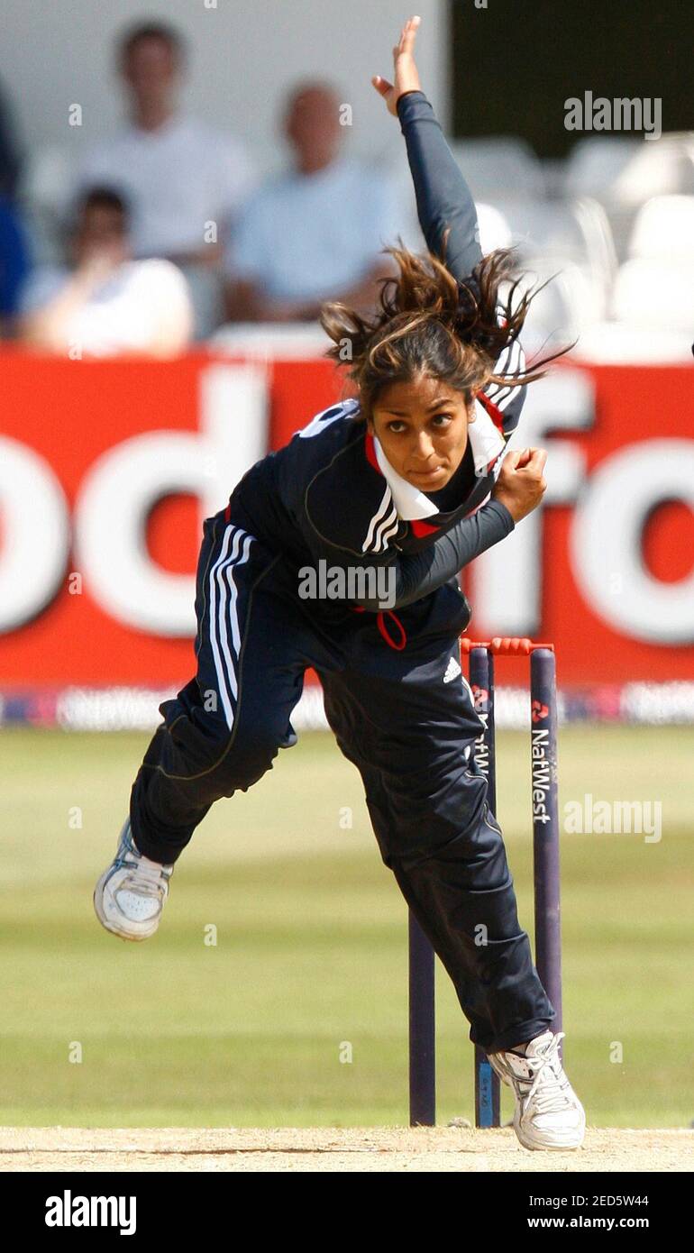 Isa Guha High Resolution Stock Photography and Images - Alamy