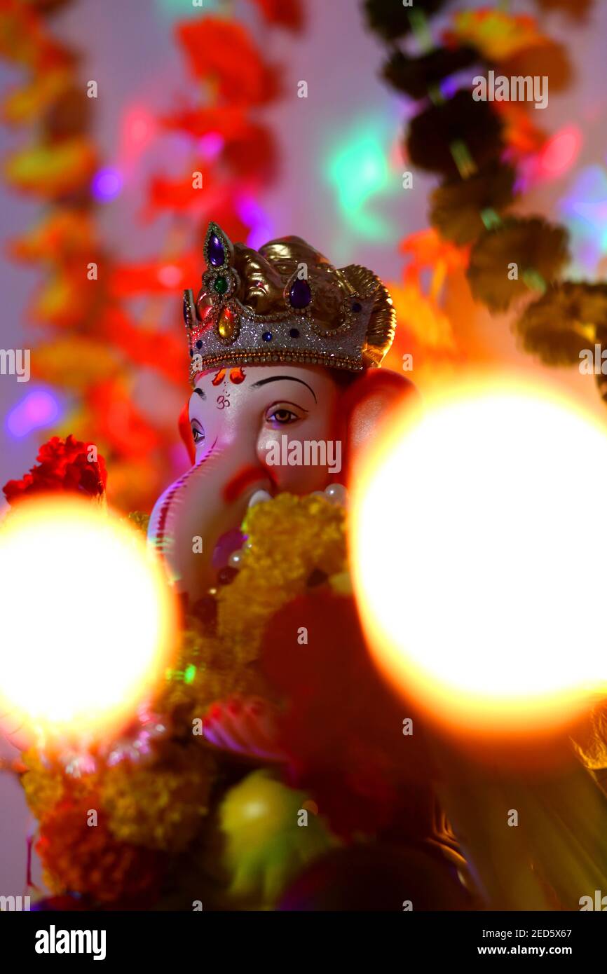 A vertical shot of a Hindu religious god The Lord Ganesh Stock Photo ...
