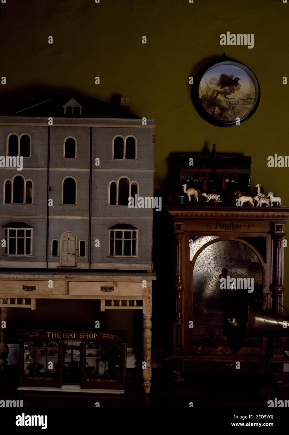 Large dolls hi-res stock photography and images - Alamy