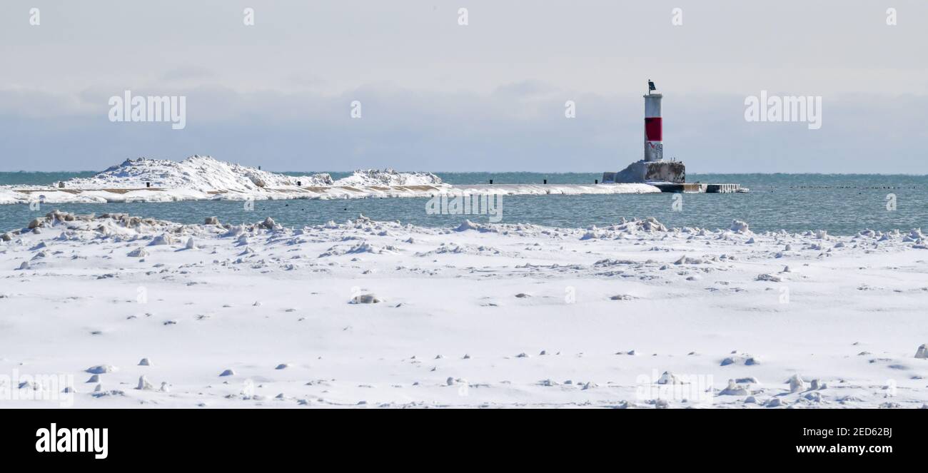Harbor warning beacon hi-res stock photography and images - Alamy