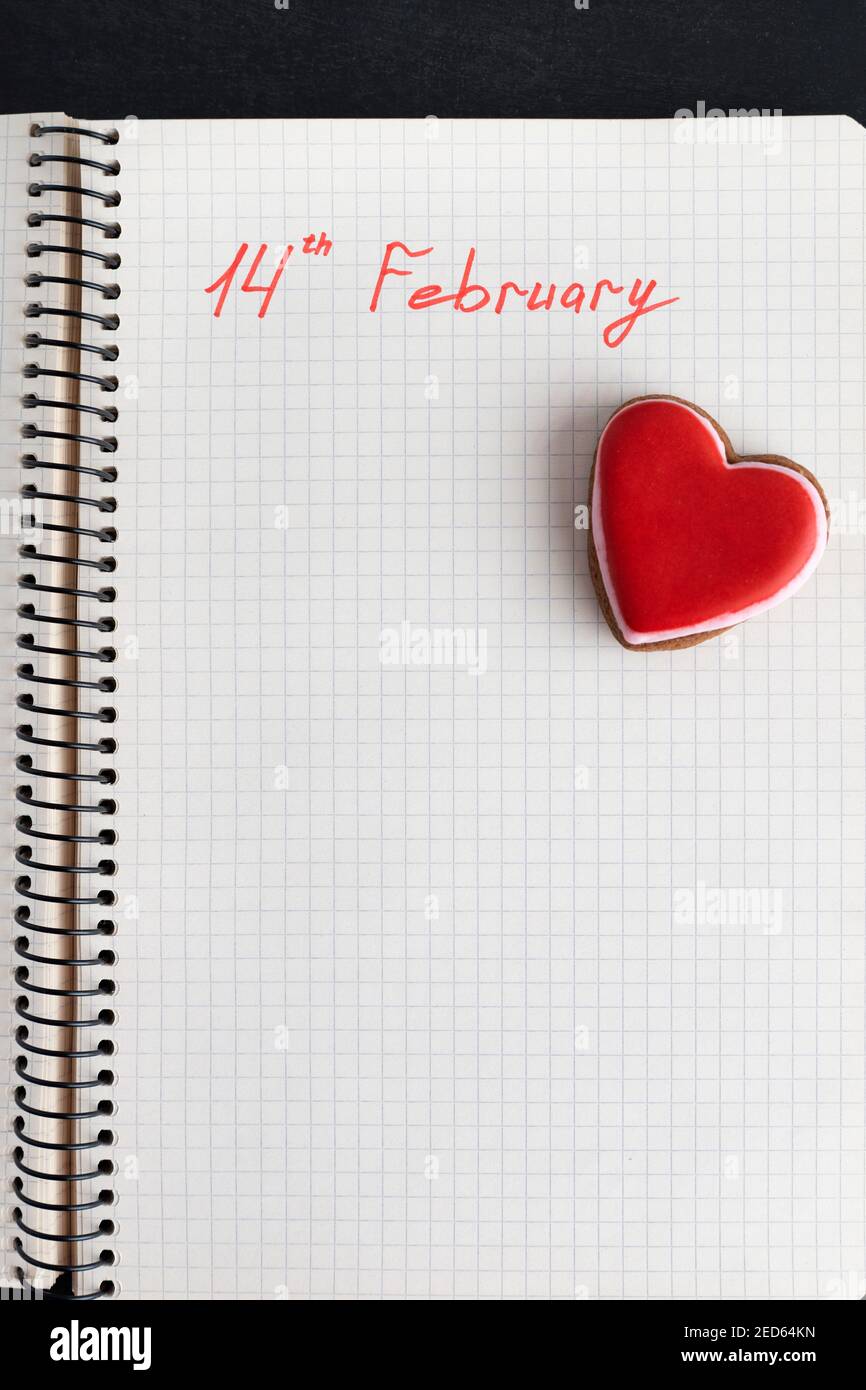 Notepad Reminder: February 14. Valentine's day, place for text. Small ...