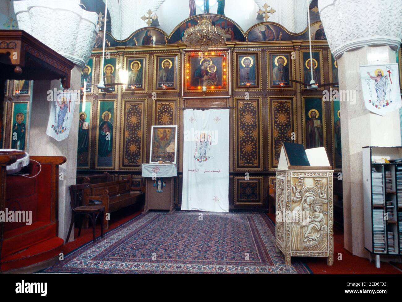 Iconostasis wall hi-res stock photography and images - Alamy