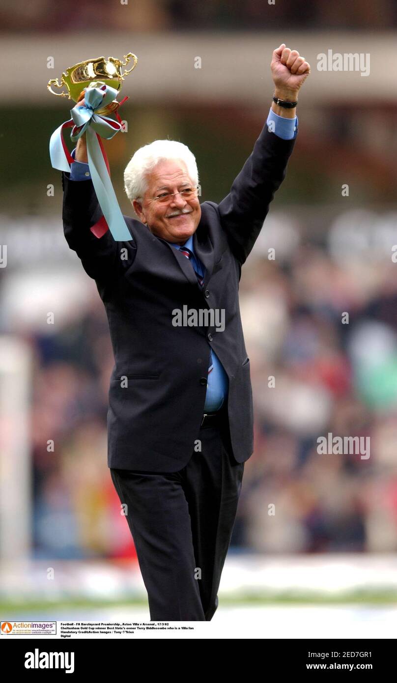 Terry Biddlecombe High Resolution Stock Photography and Images - Alamy