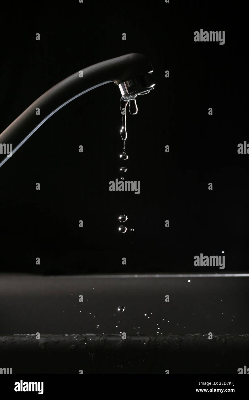 Splash and bubbles hi-res stock photography and images - Alamy