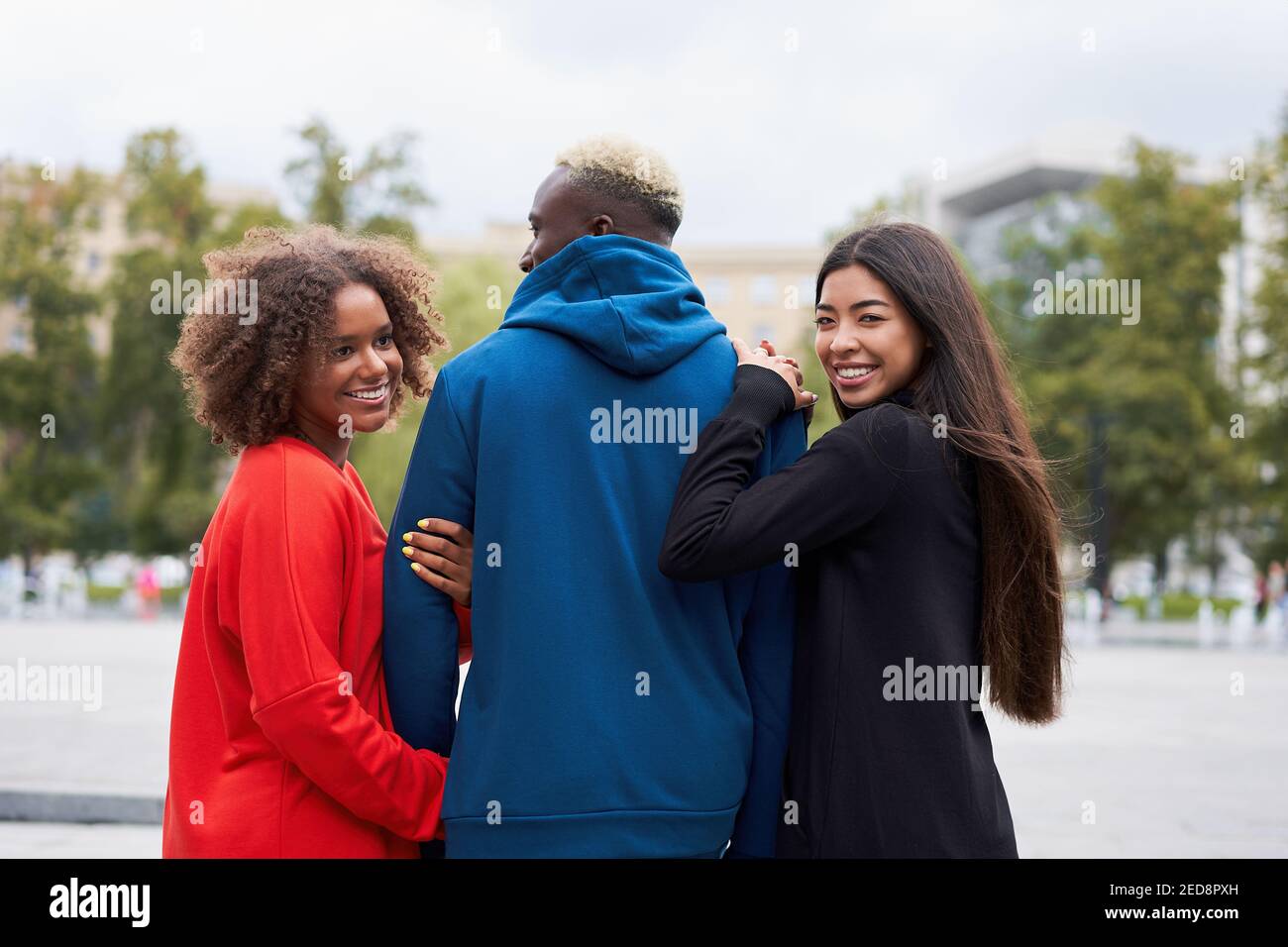 Group friends spending time in hi-res stock photography and images - Alamy