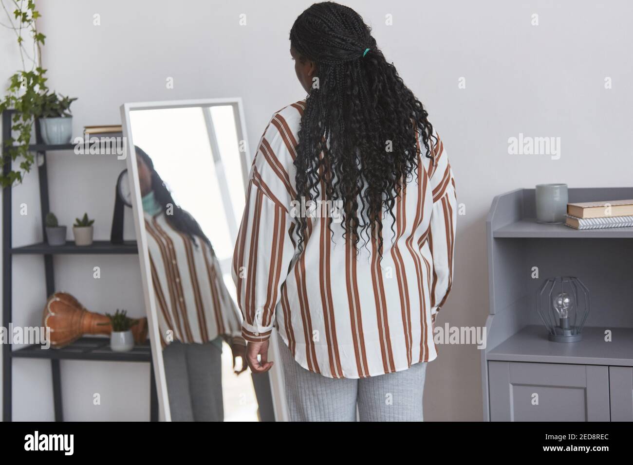 Back view plus size woman hi-res stock photography and images - Alamy