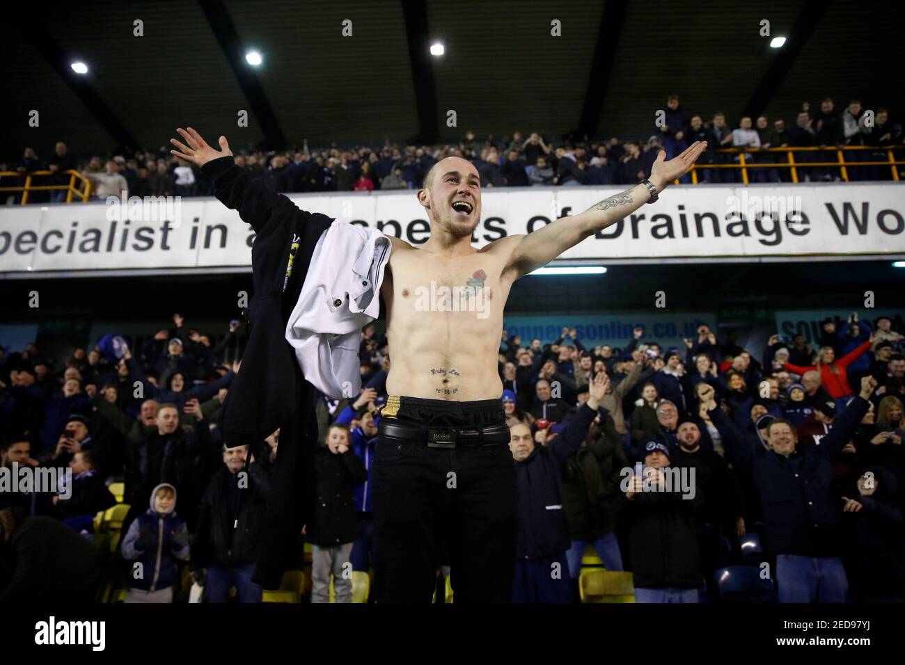 Millwall the den celebrate hi-res stock photography and images - Alamy