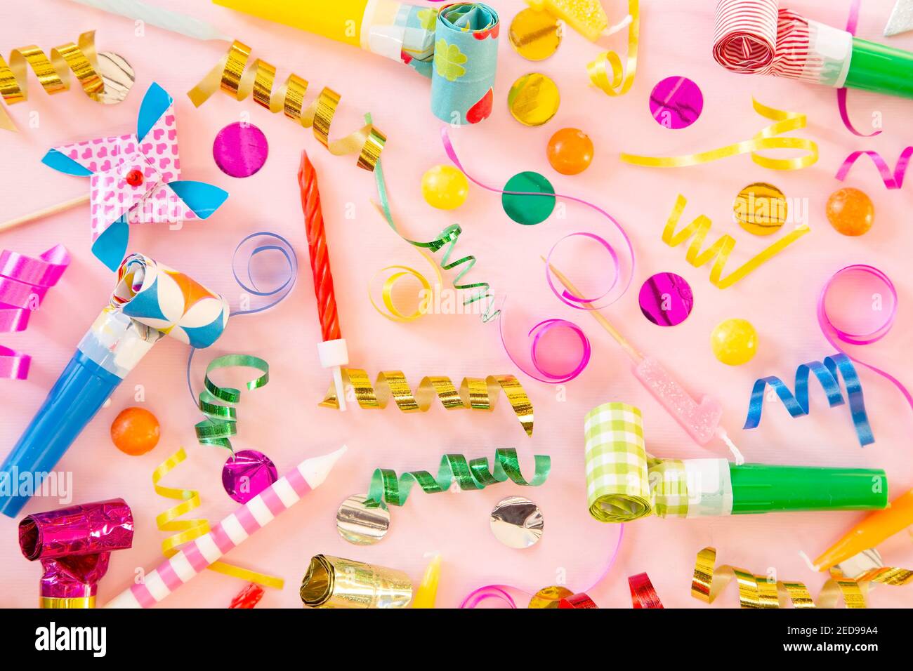 Party accessory hi-res stock photography and images - Alamy