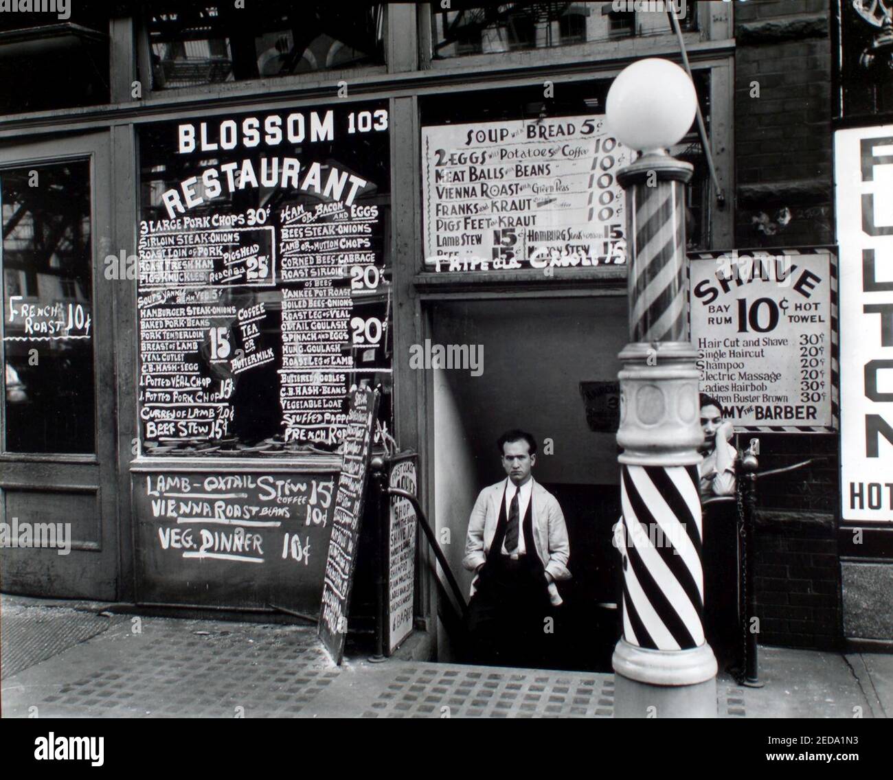 103 bowery hi-res stock photography and images - Alamy