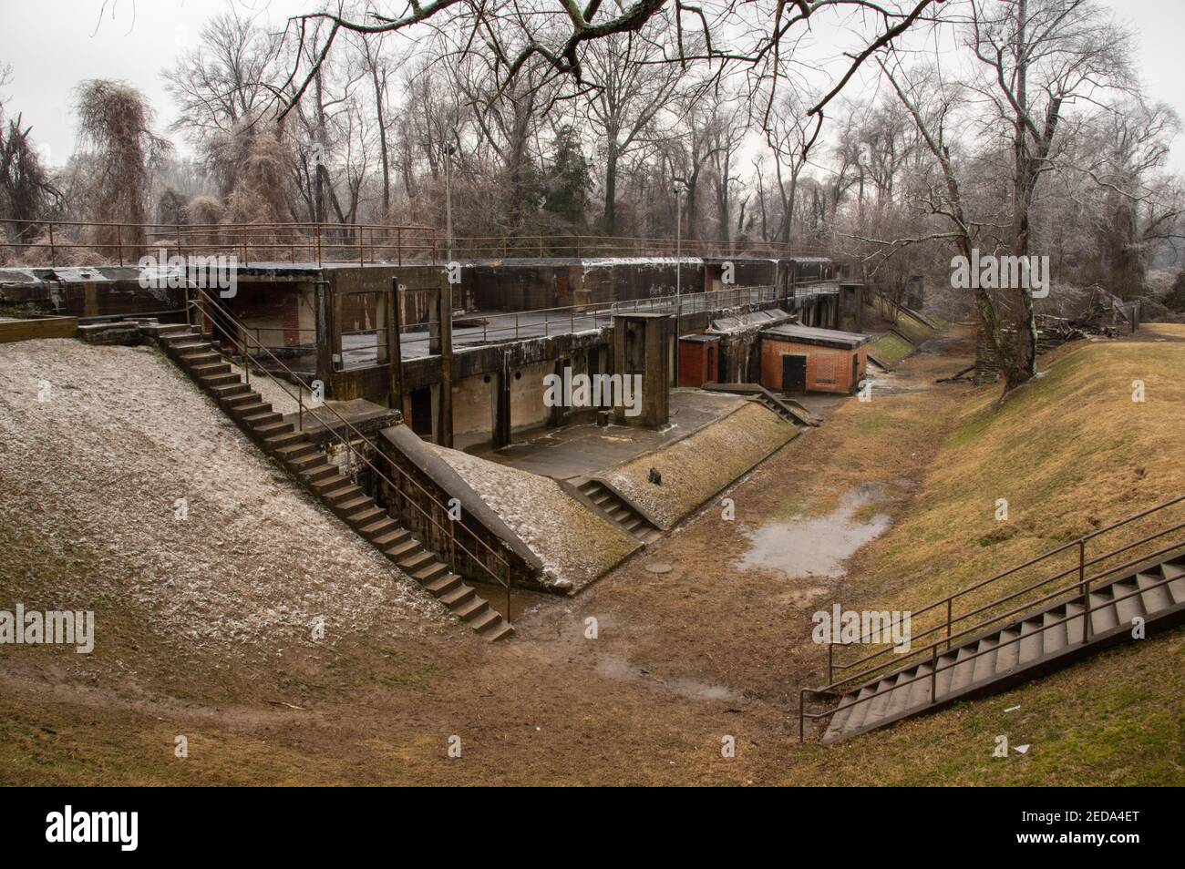 Battery Mount Vernon, Fort Hunt Park, VA Stock Photo - Alamy