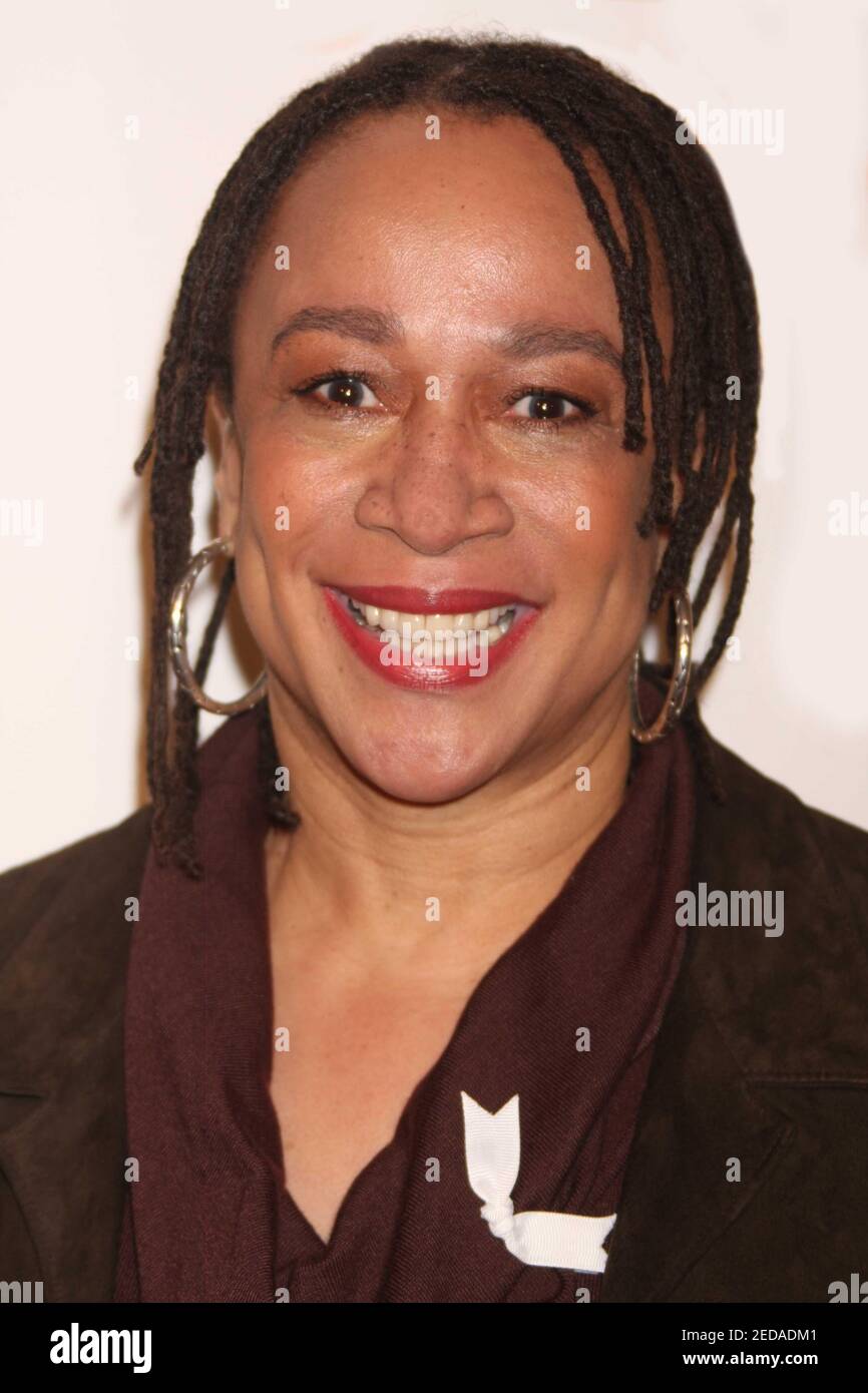 S epatha merkerson hi-res stock photography and images - Alamy