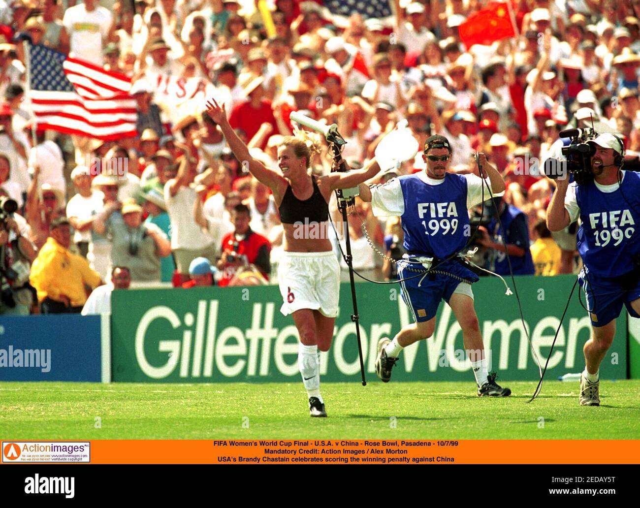 Brandi chastain world cup 99 hi-res stock photography and images - Alamy