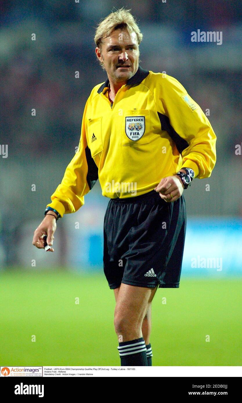 Anders Frisk High Resolution Stock Photography and Images - Alamy