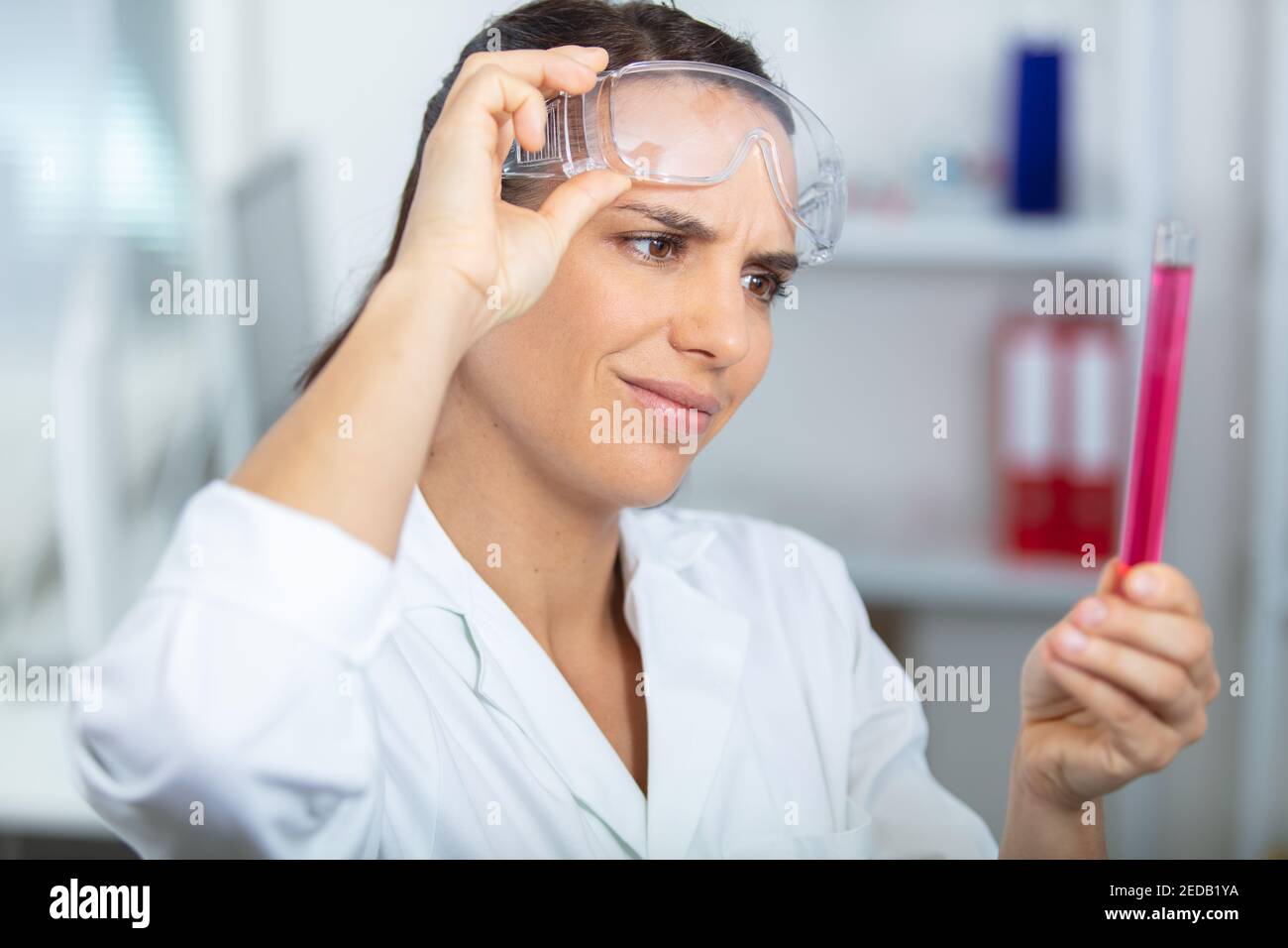 Inspect test hi-res stock photography and images - Alamy