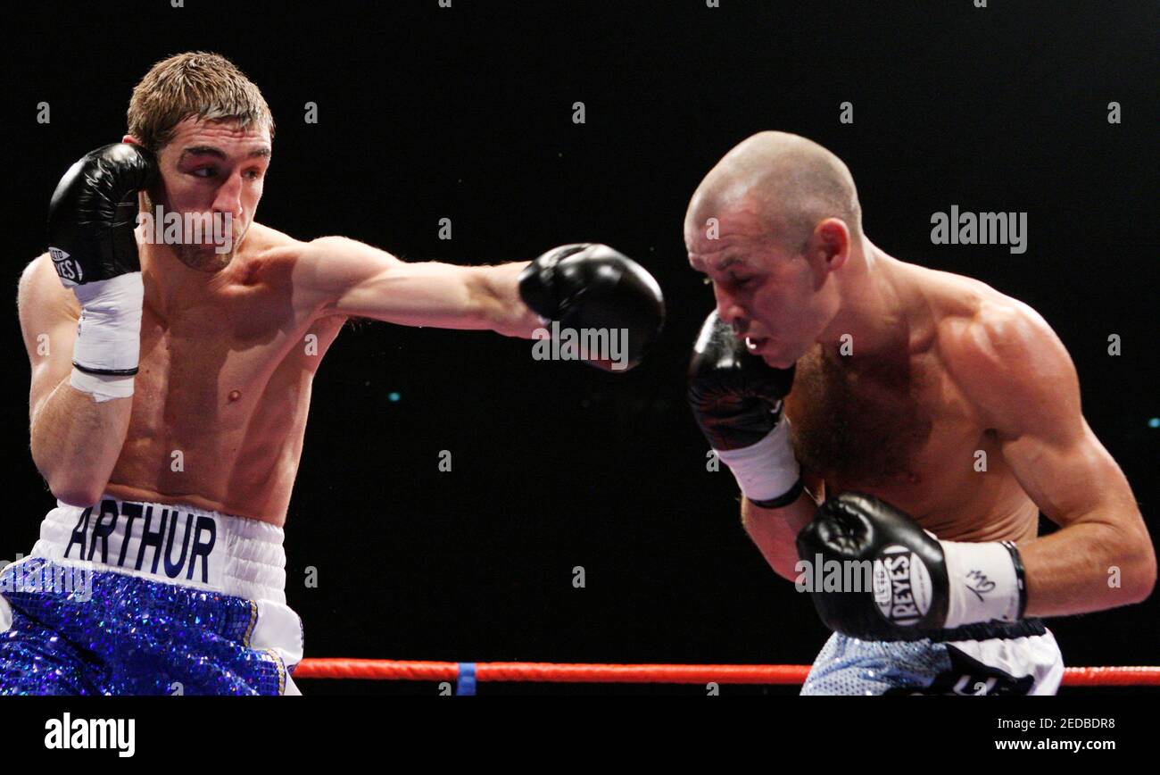 Alex arthur nicky cook hi-res stock photography and images - Alamy