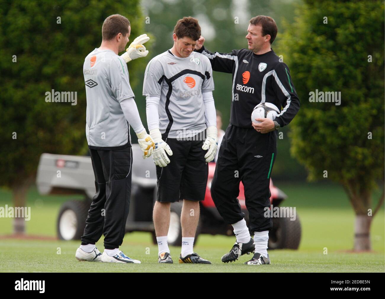 Pat bonner republic of ireland hi-res stock photography and images - Alamy