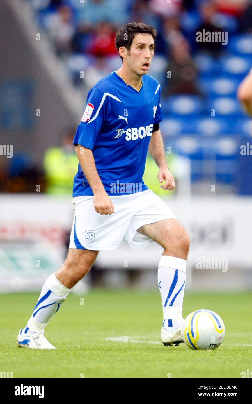 Peter whittingham cardiff city hi-res stock photography and images - Alamy