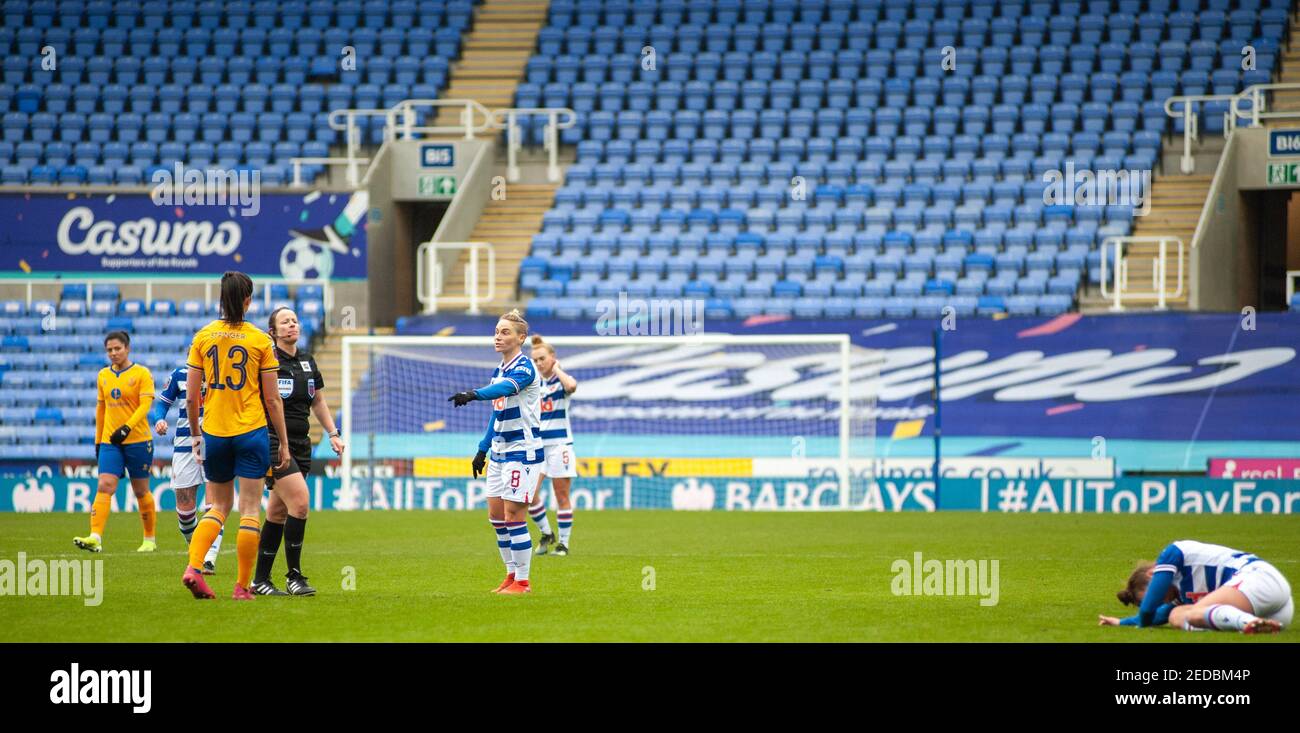 Reading, UK. 14th Feb, 2021. Jess Fishlock (#8 Reading)-complains foul ...