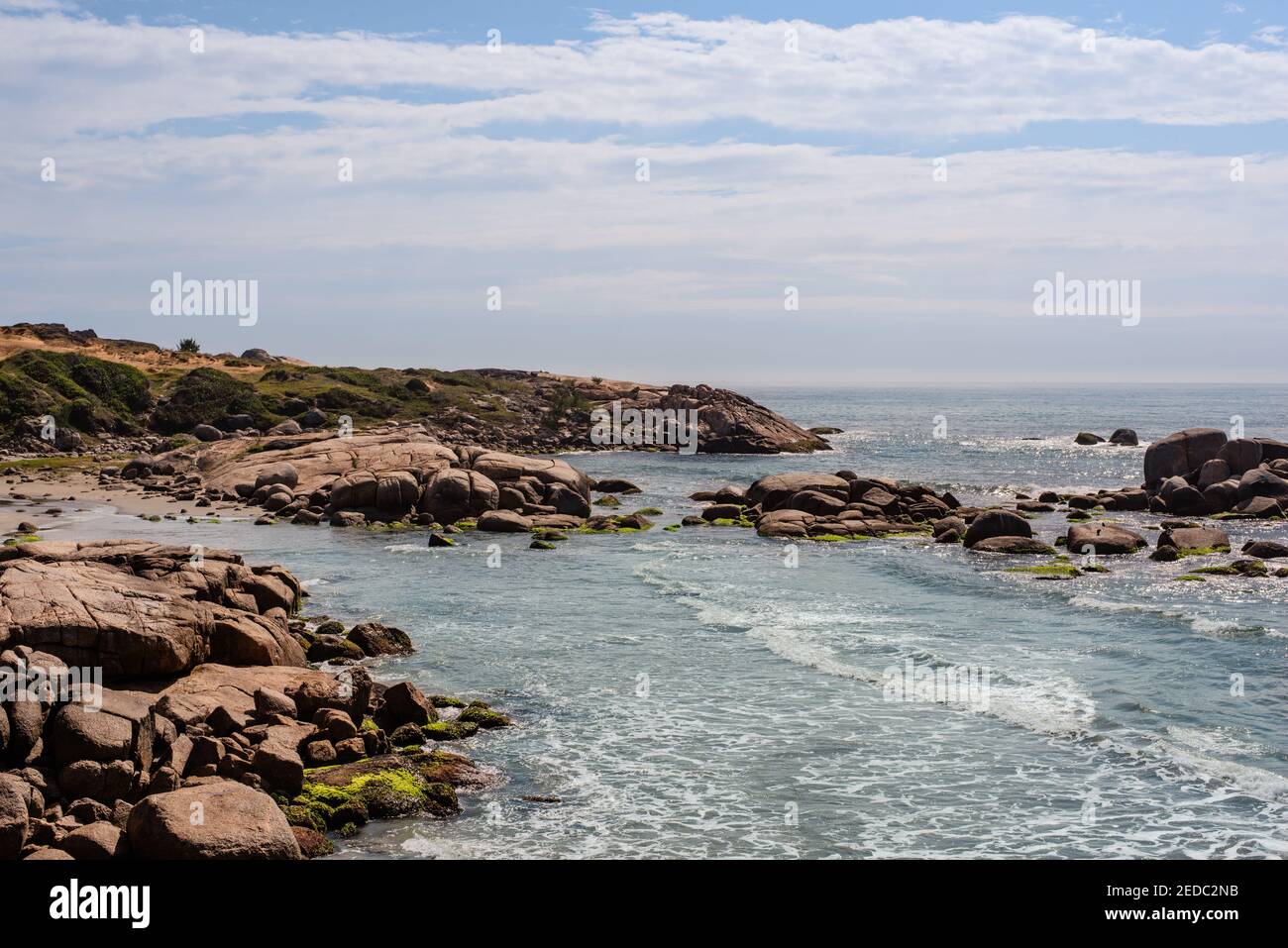 Empty rocky landscape hi-res stock photography and images - Alamy