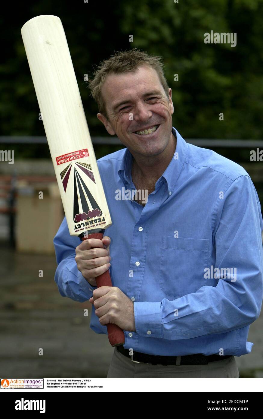 Phil Tufnell Cricketer High Resolution Stock Photography and Images - Alamy