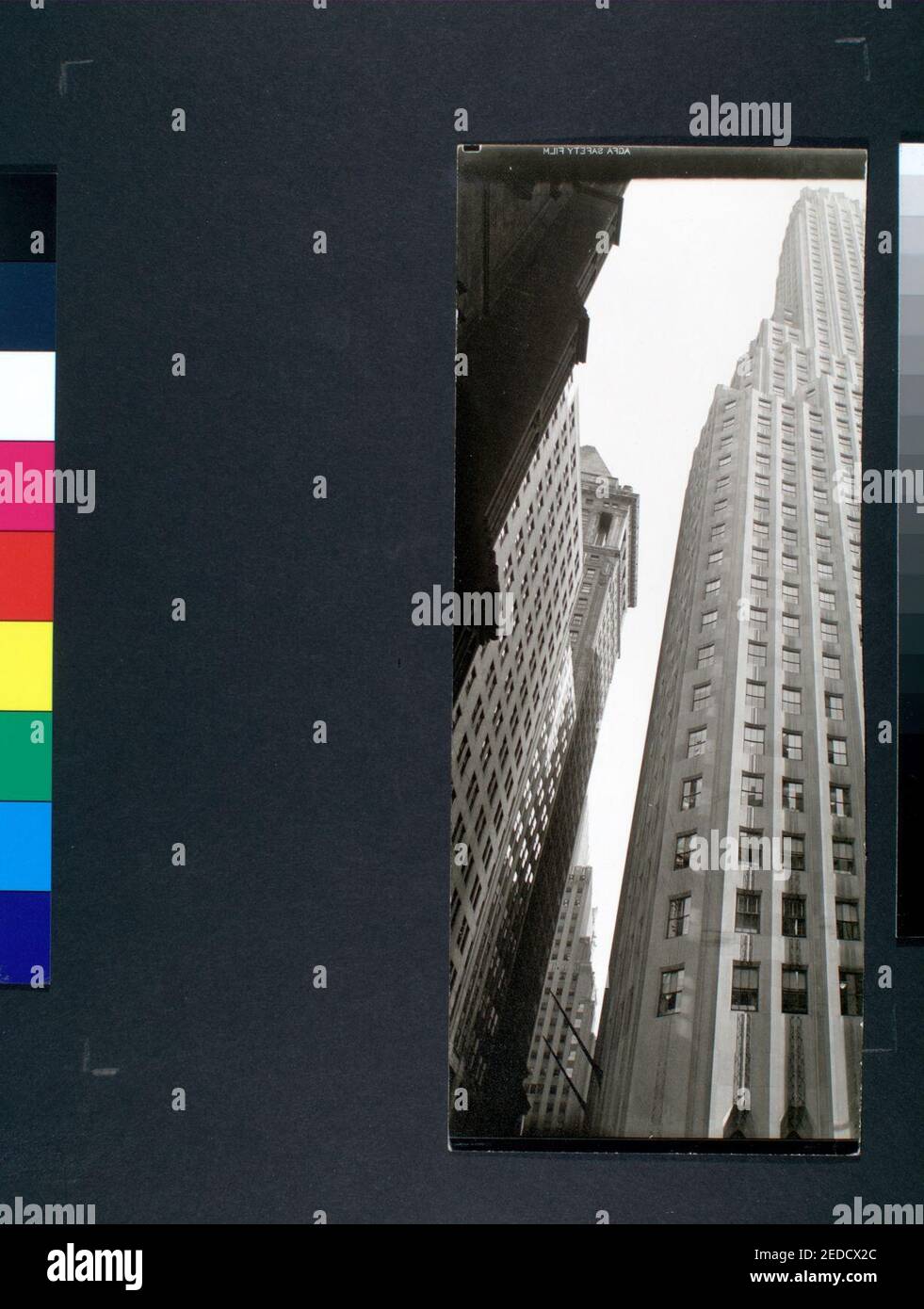 Irving Trust Building from Trinity Church yard, One Wall Street ...