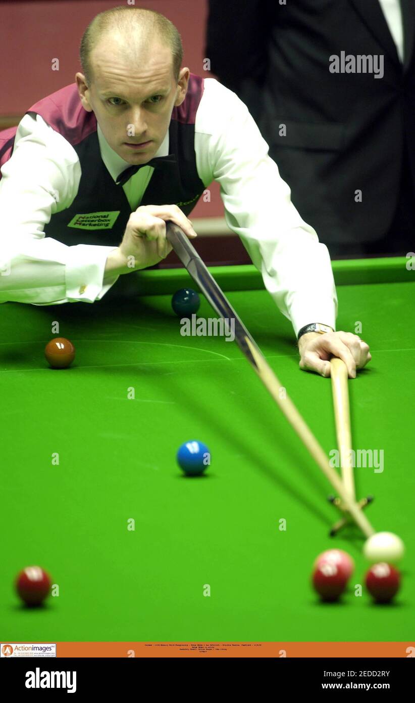 Peter ebdon 2004 hi-res stock photography and images - Alamy