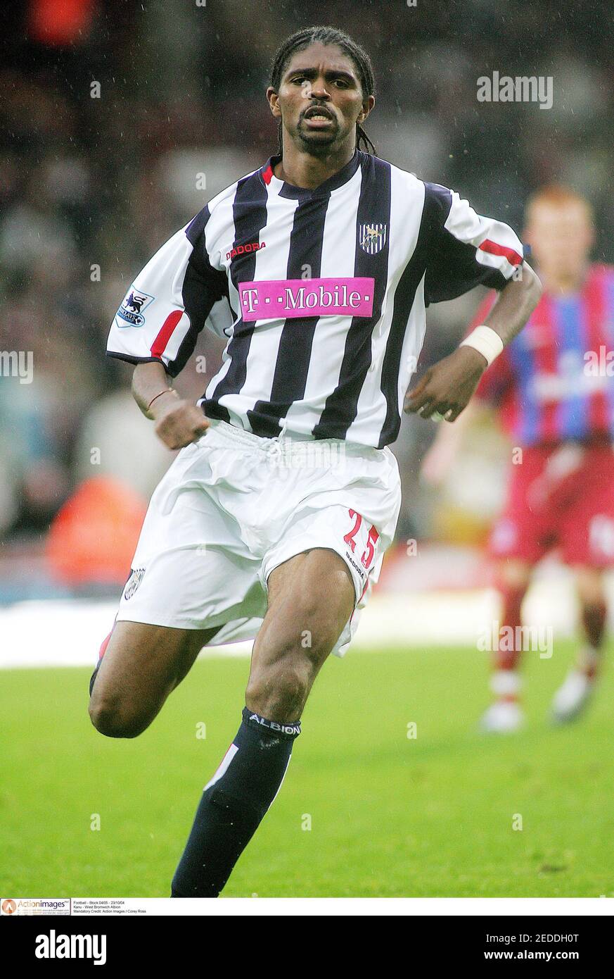 Kanu west bromwich albion hi-res stock photography and images - Alamy