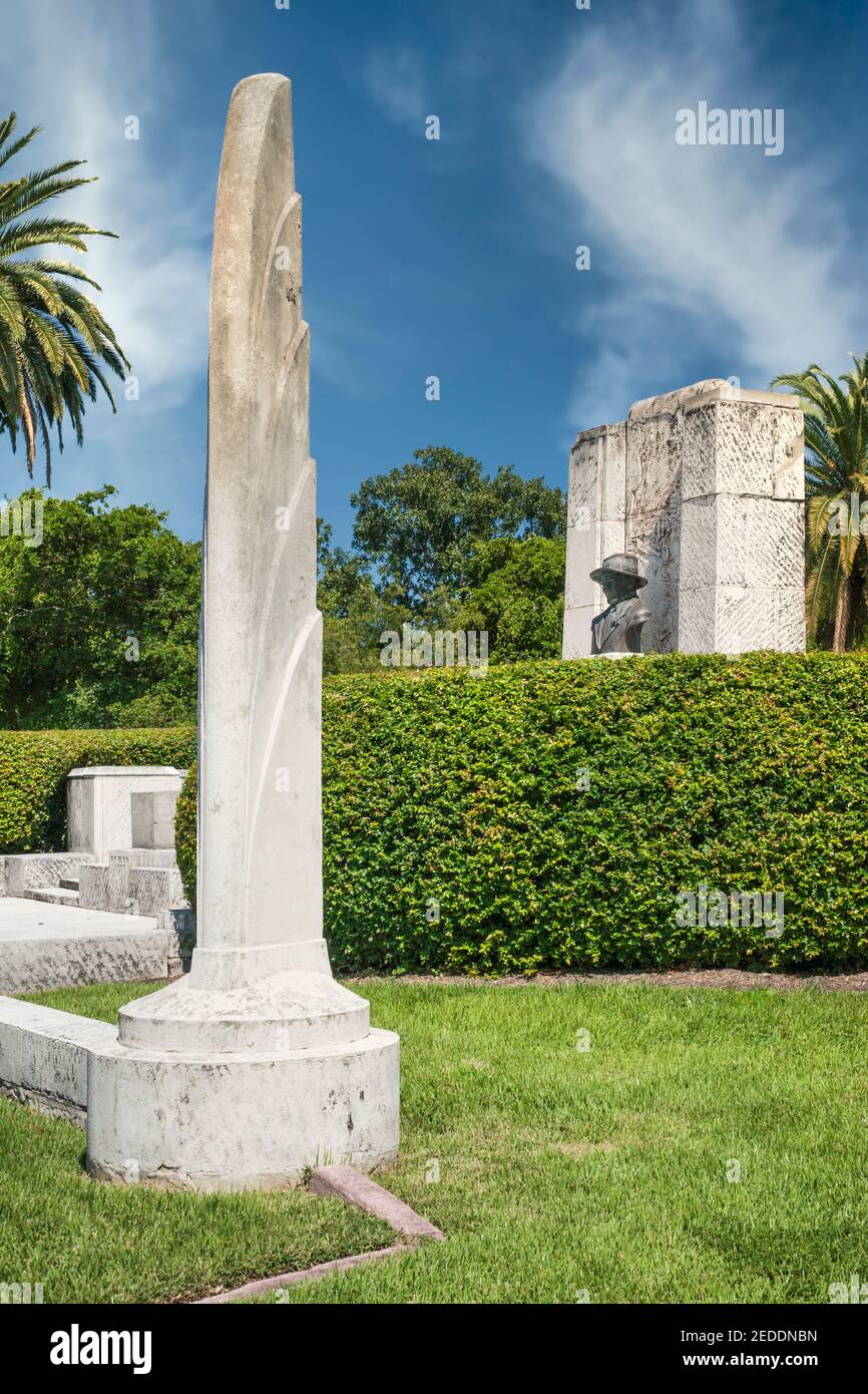 The Carl Graham Fisher Monument, founder of Miami Beach, in Fisher Park ...