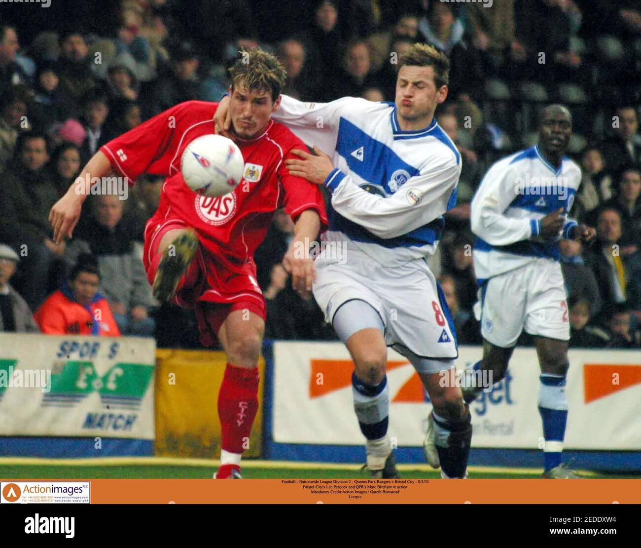 Sport football action lee peacock hi-res stock photography and images ...