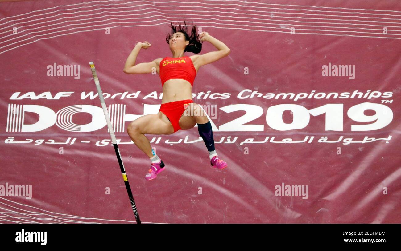 Ling Li Pole Vault High Resolution Stock Photography and Images - Alamy