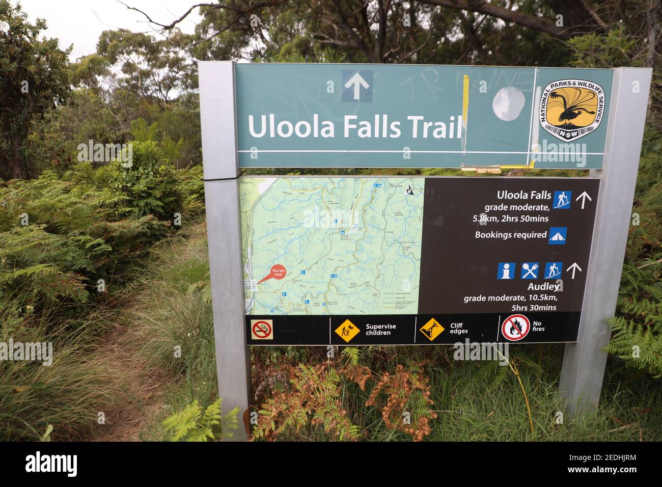Uloola falls trail hi-res stock photography and images - Alamy
