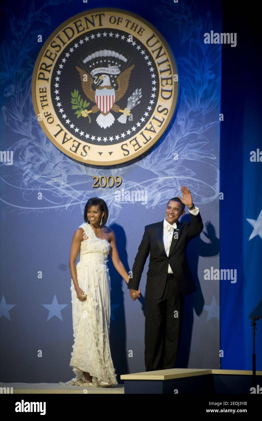 Ball 1 hi-res stock photography and images - Alamy