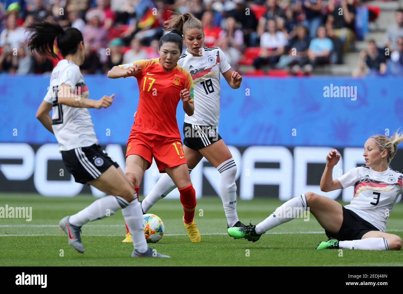 Kathrin nicholson hi-res stock photography and images - Alamy