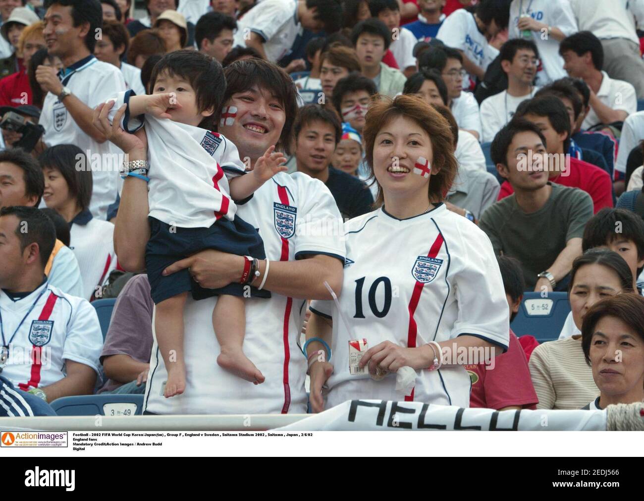 Sport football fifa world cup 2002 fans hi-res stock photography and ...