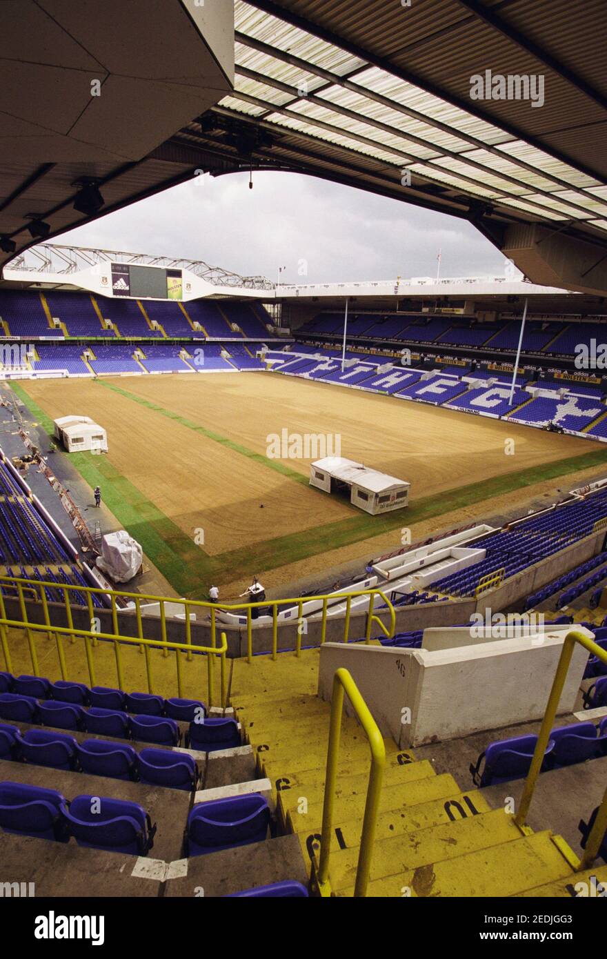 Spurs ground hi-res stock photography and images - Alamy