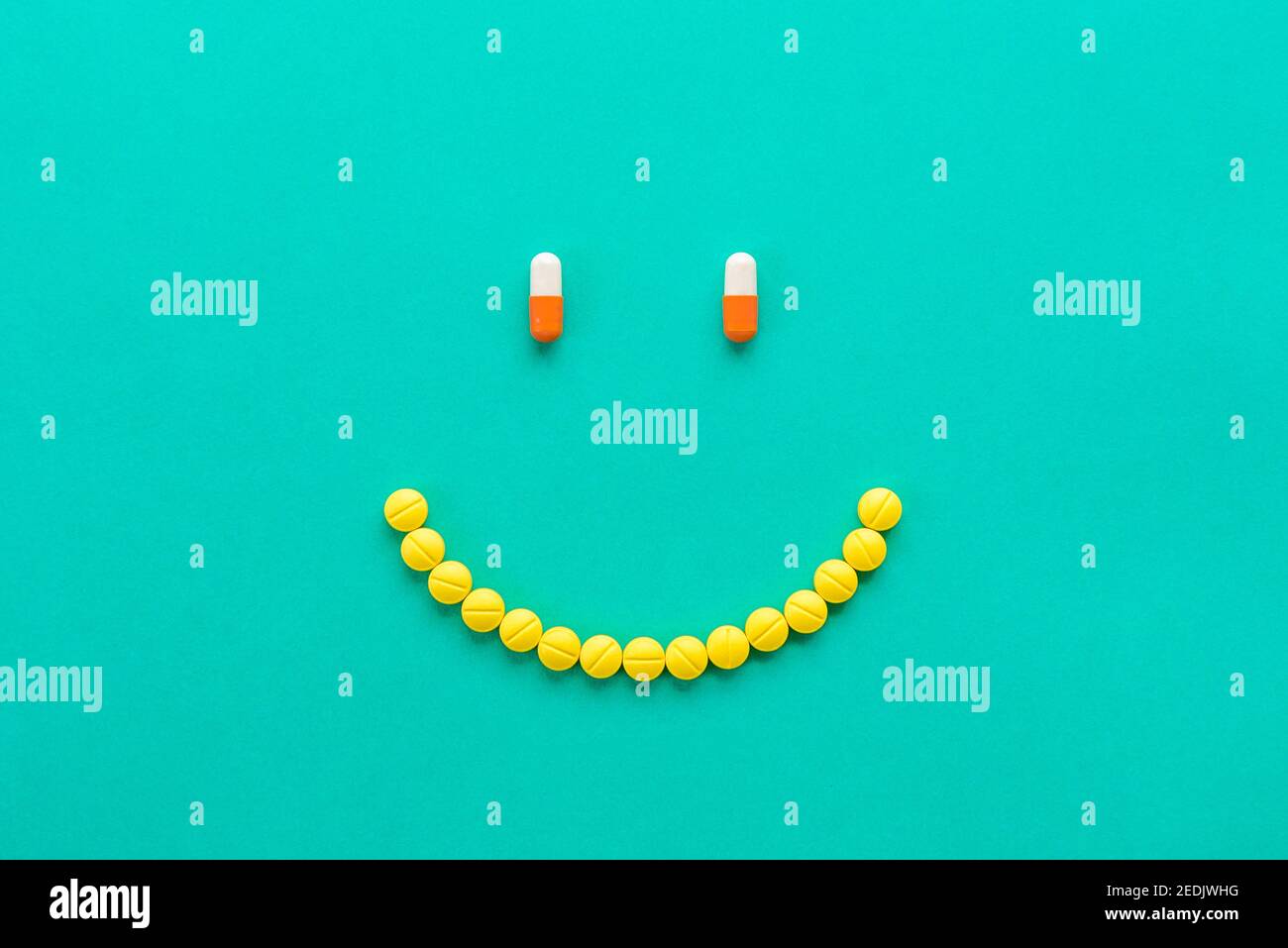 Smiley face pills hi-res stock photography and images - Alamy
