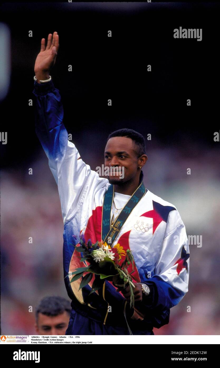 Kenny harrison triple jump hi-res stock photography and images - Alamy