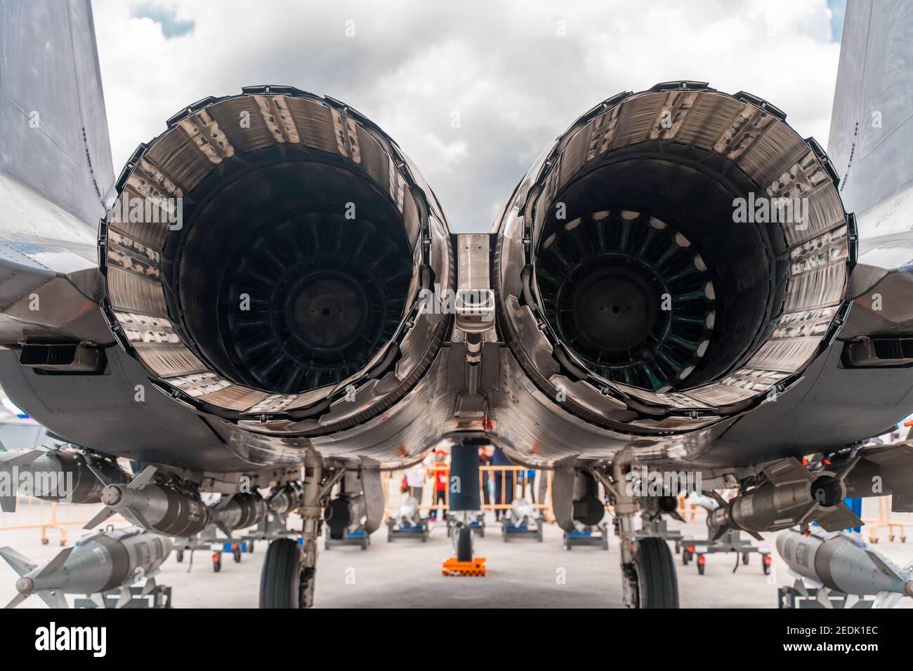 Missiles jet engines hi-res stock photography and images - Alamy