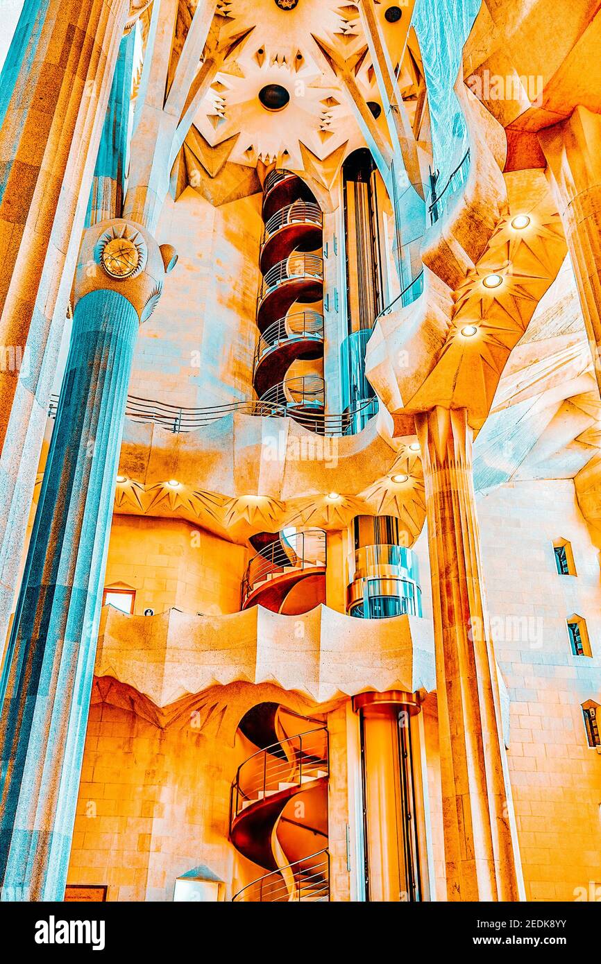 Interior sagrada família crypt hi-res stock photography and images - Alamy