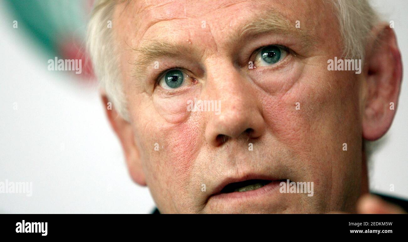 Oadby town fc hi-res stock photography and images - Alamy