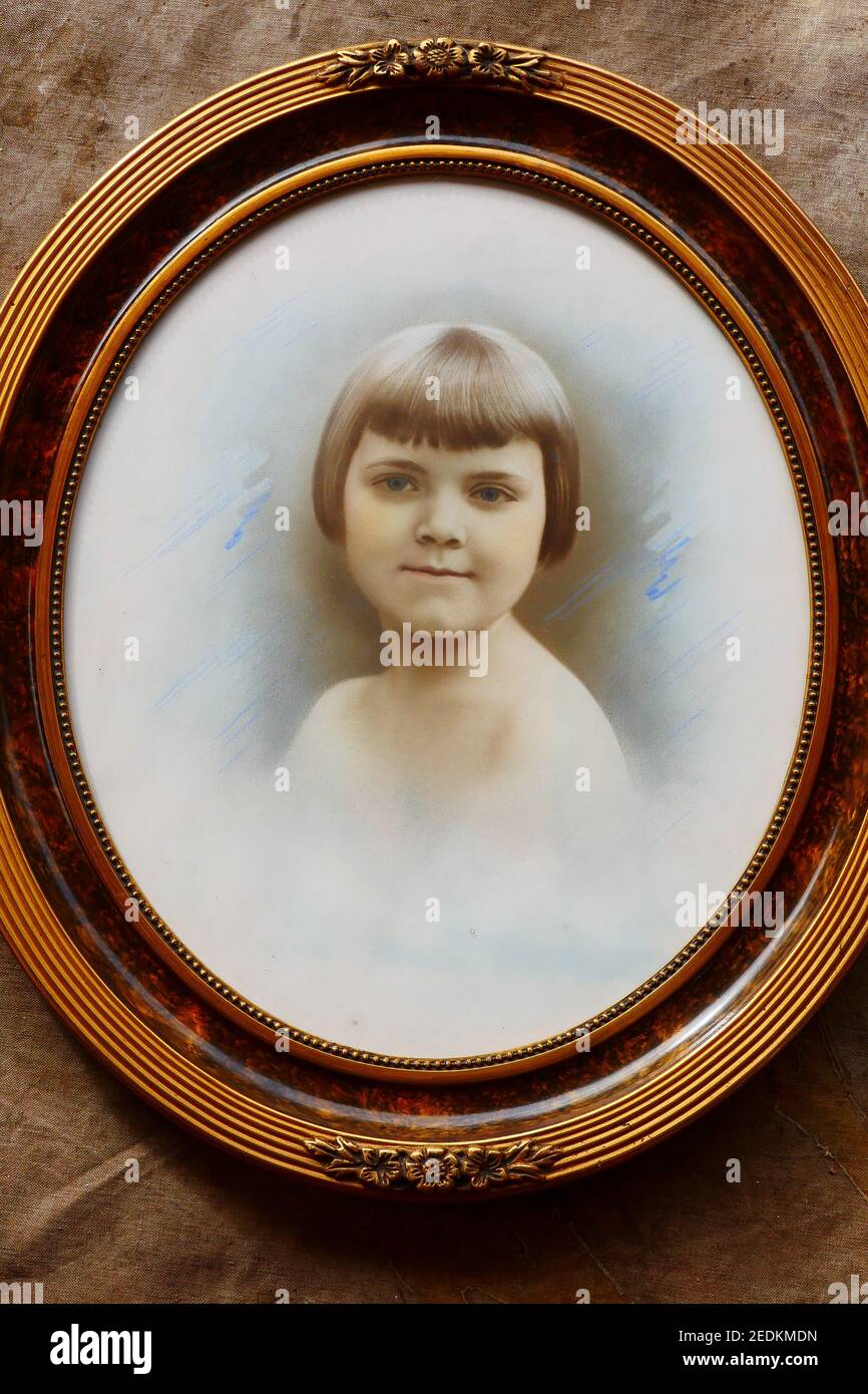 Vintage family portraits, France Stock Photo - Alamy