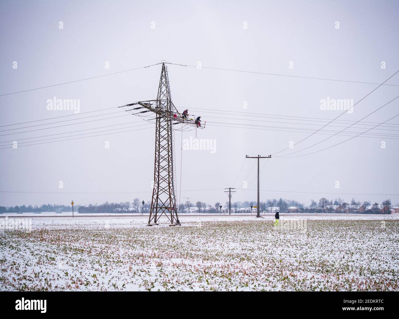 Powerline Repair High Resolution Stock Photography and Images - Alamy