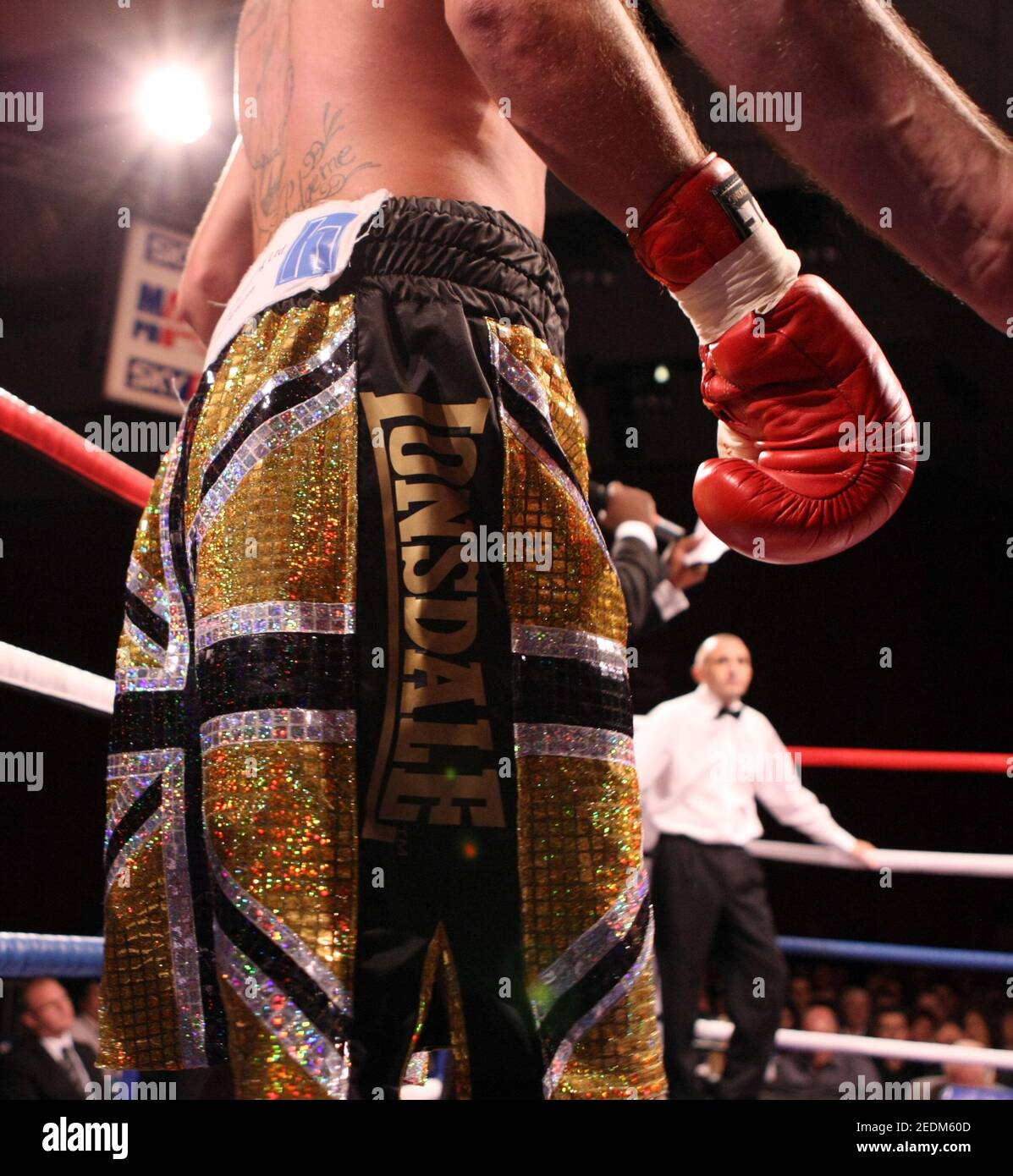 Travis dickinson v steffan hughes hi-res stock photography and images ...