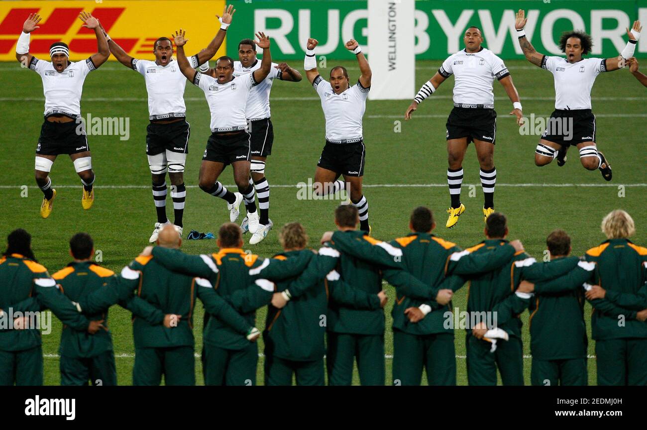 Fiji Perform Cibi War Dance High Resolution Stock Photography and ...