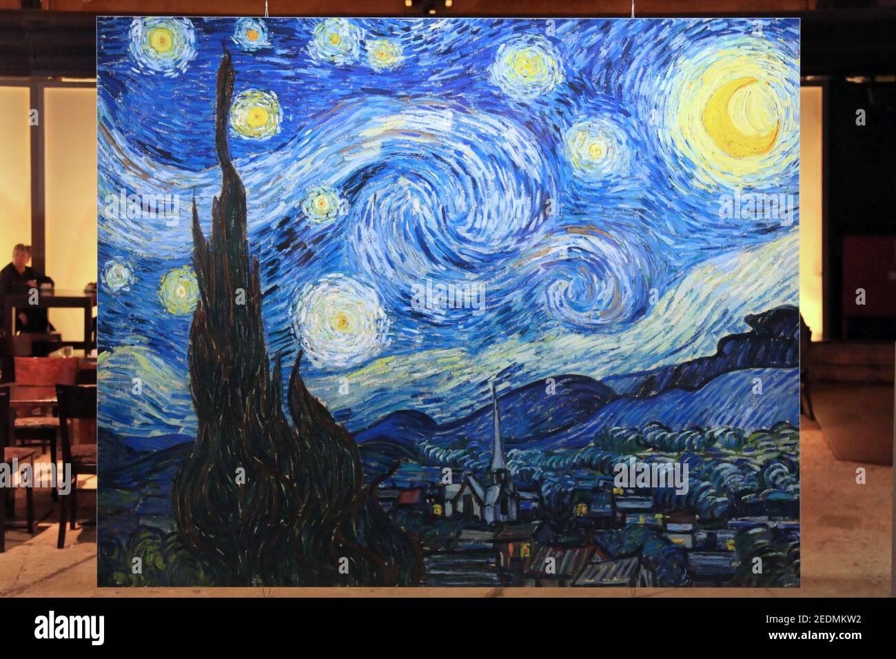 Oberhausen - Gasometer - Der schöne Schein - The Starry Night (van Gogh ...