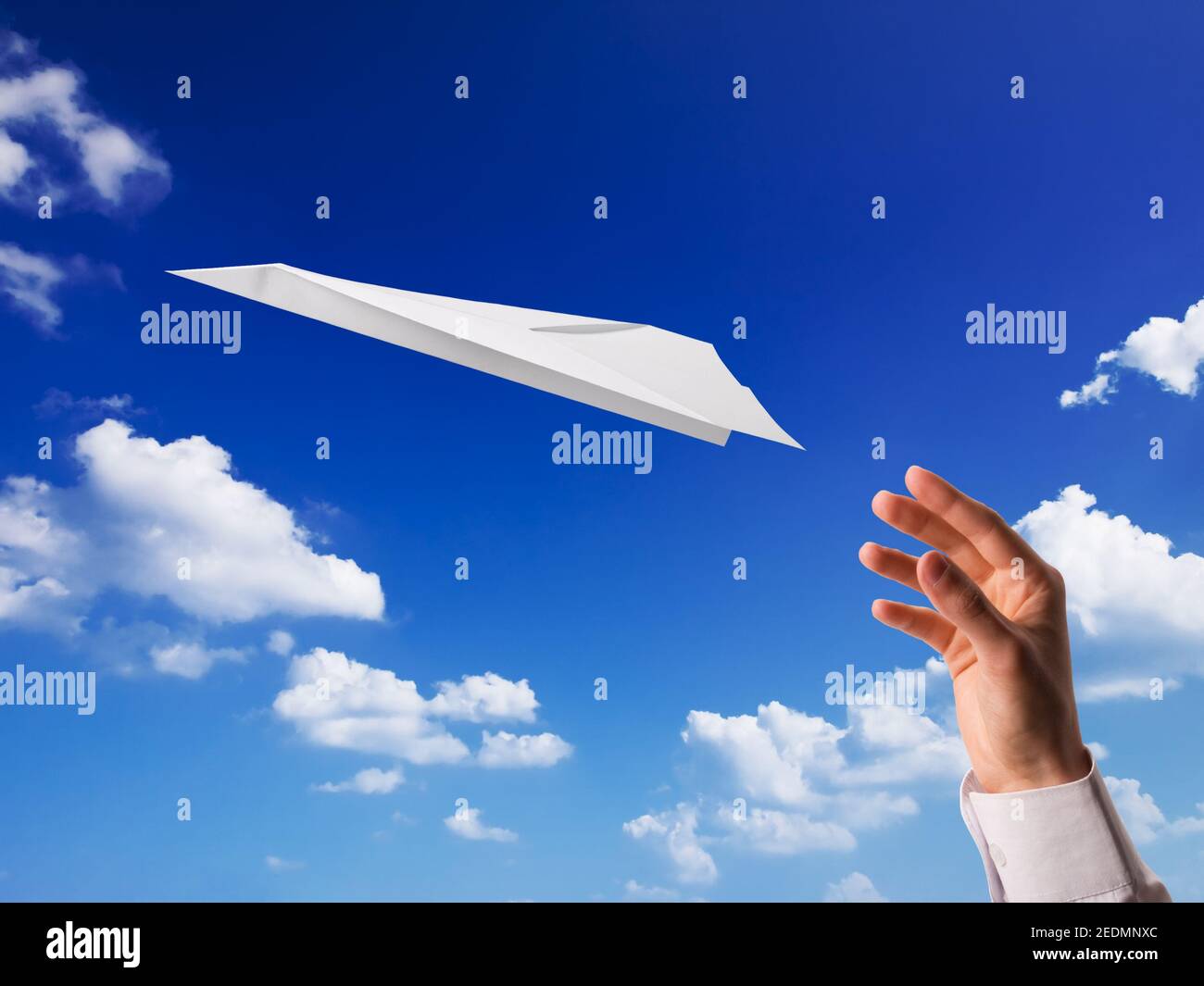 Paper air outside High Resolution Stock Photography and Images - Alamy