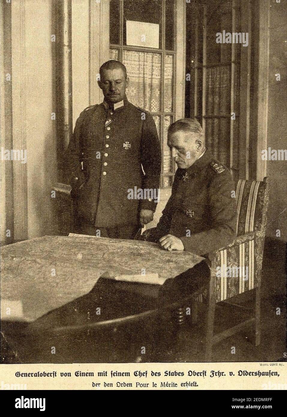 Oberst Erich Freiherr von Oldershausen und Generaloberst Karl von Einem ...